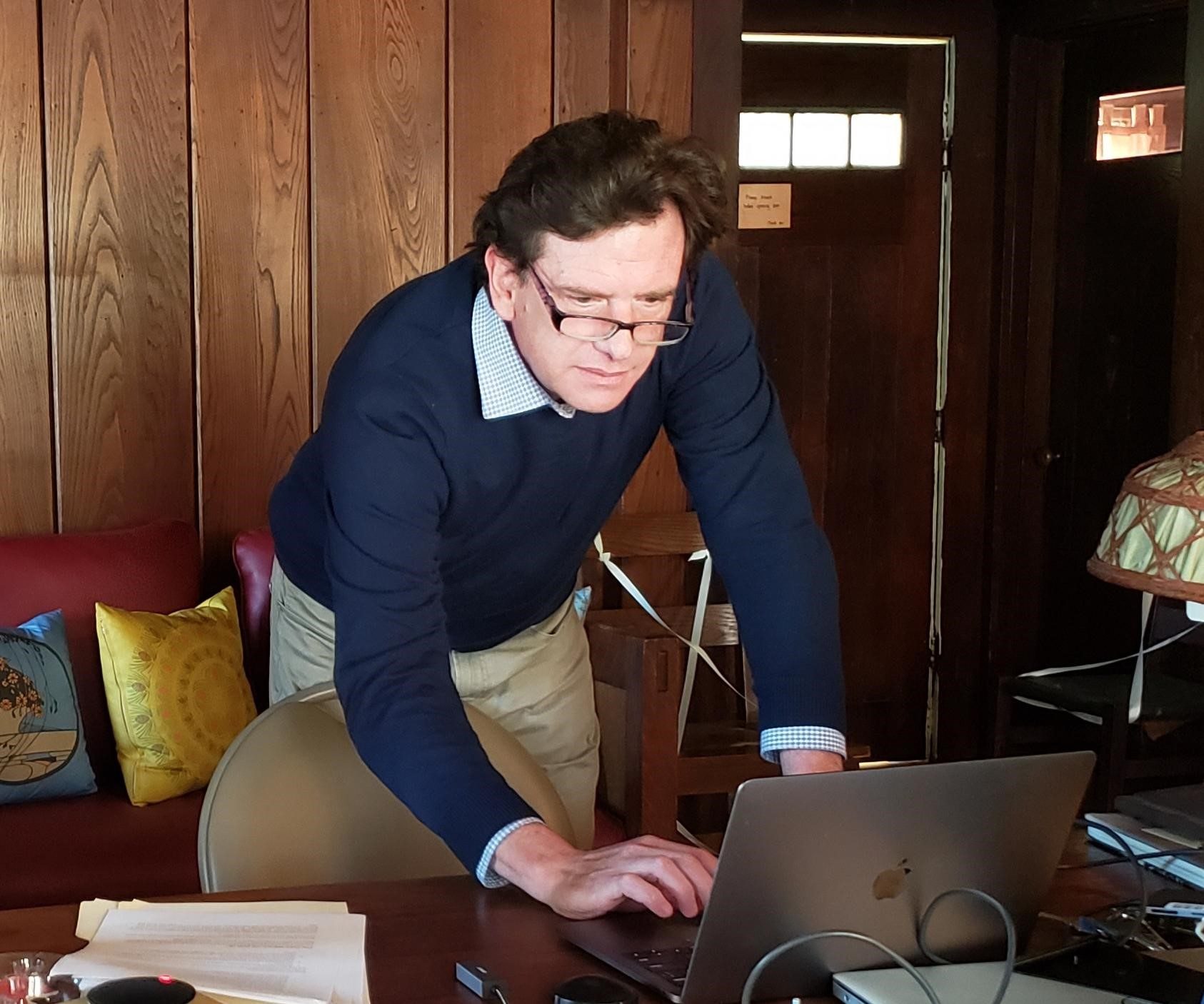 "The Arts and Crafts Movement at Home" : Online Presentations Continue ...